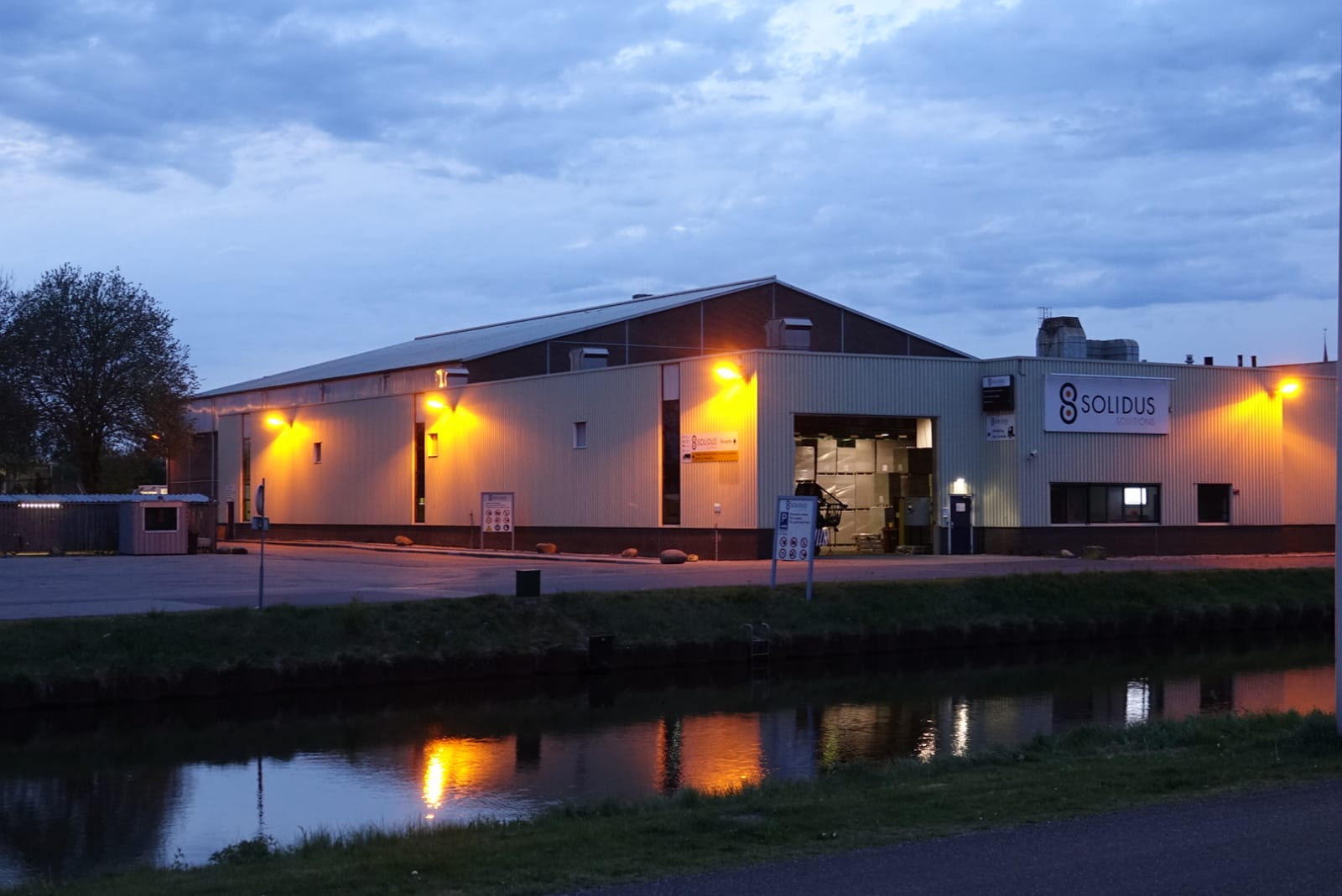 ZO!34 - Brand in kartonfabriek Coevorden ZO!34 - Brand in kartonfabriek Coevorden